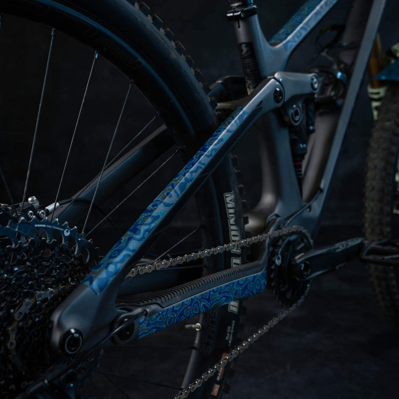 Snake Charmer Frame Keeper – Ground Keeper Custom